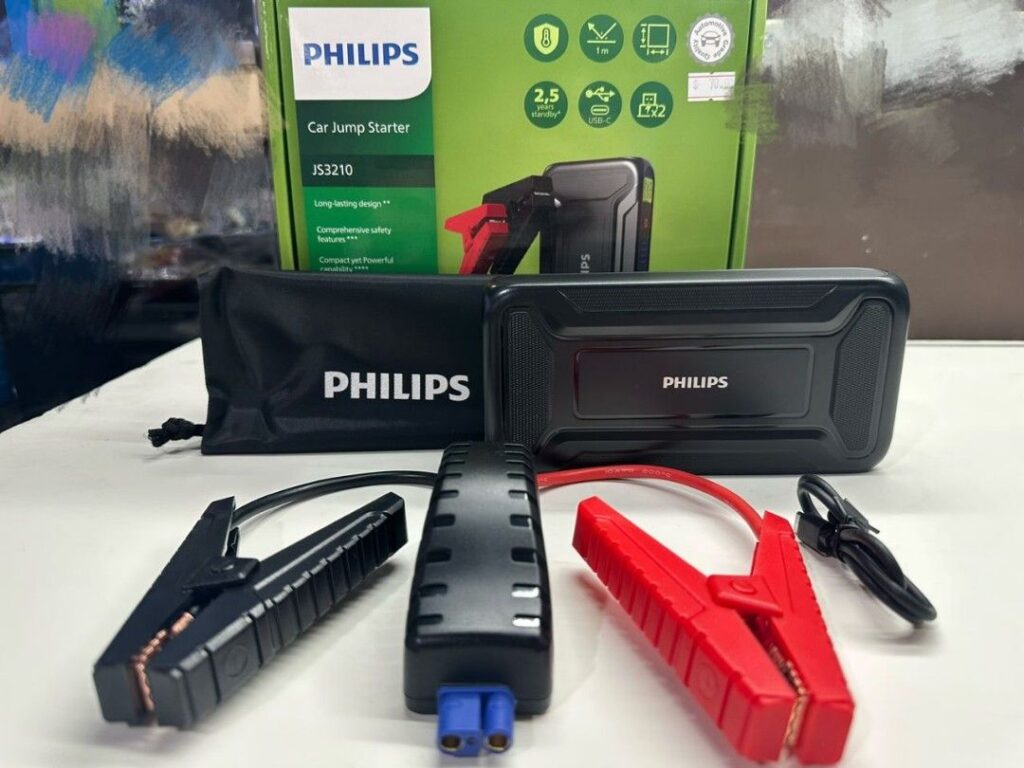 Philips Car Jump Starter JS3210 | Portable Power Bank & Torch Light ...