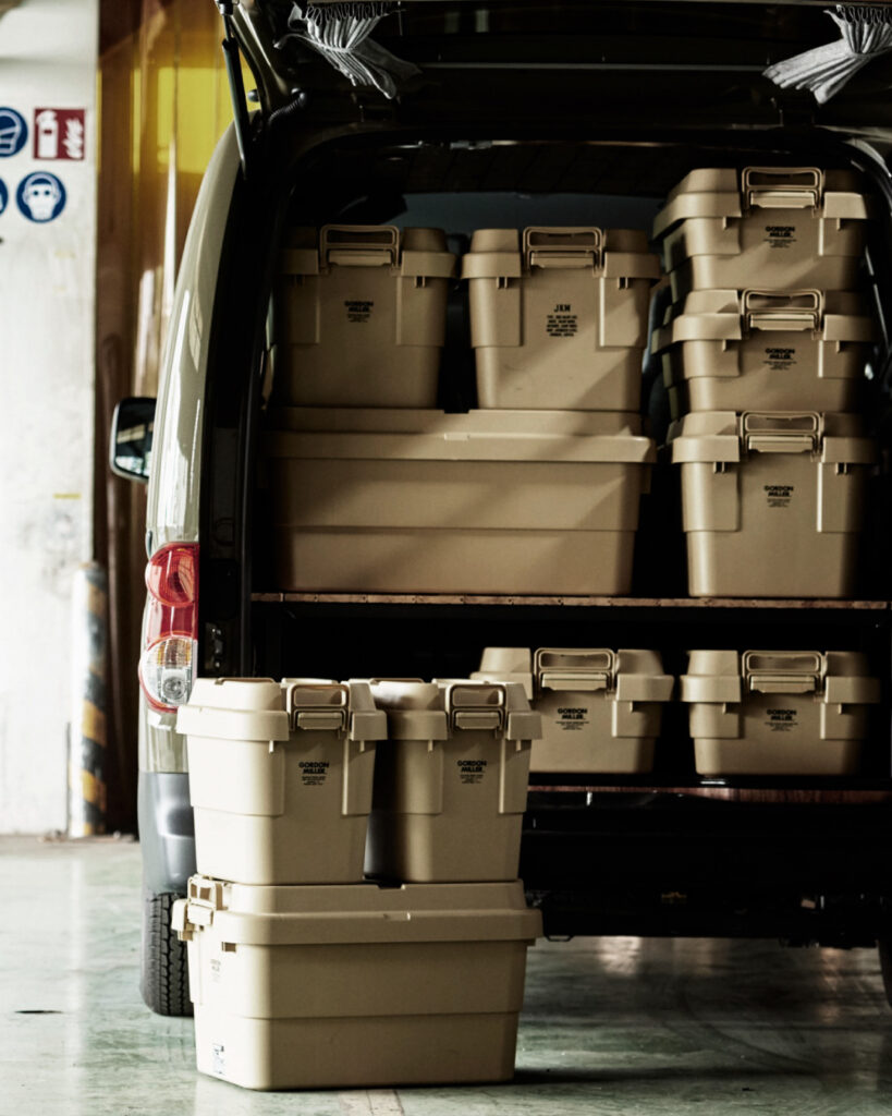 Gordon Miller_Stackable Storage Trunk (40L) - Autobacs